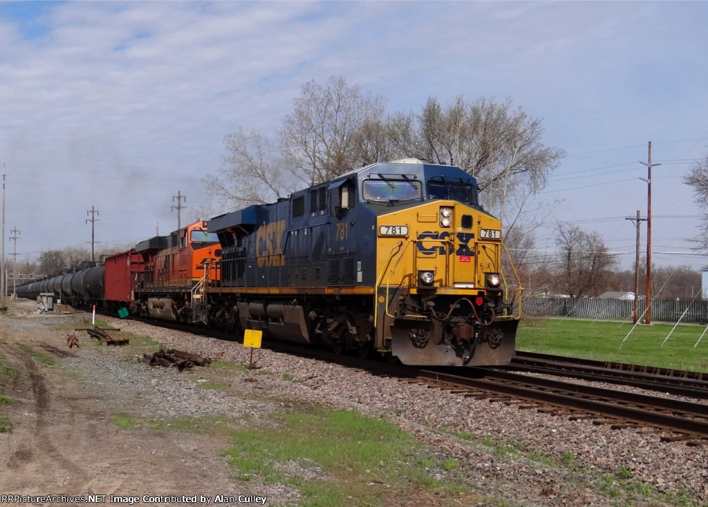 CSX 781